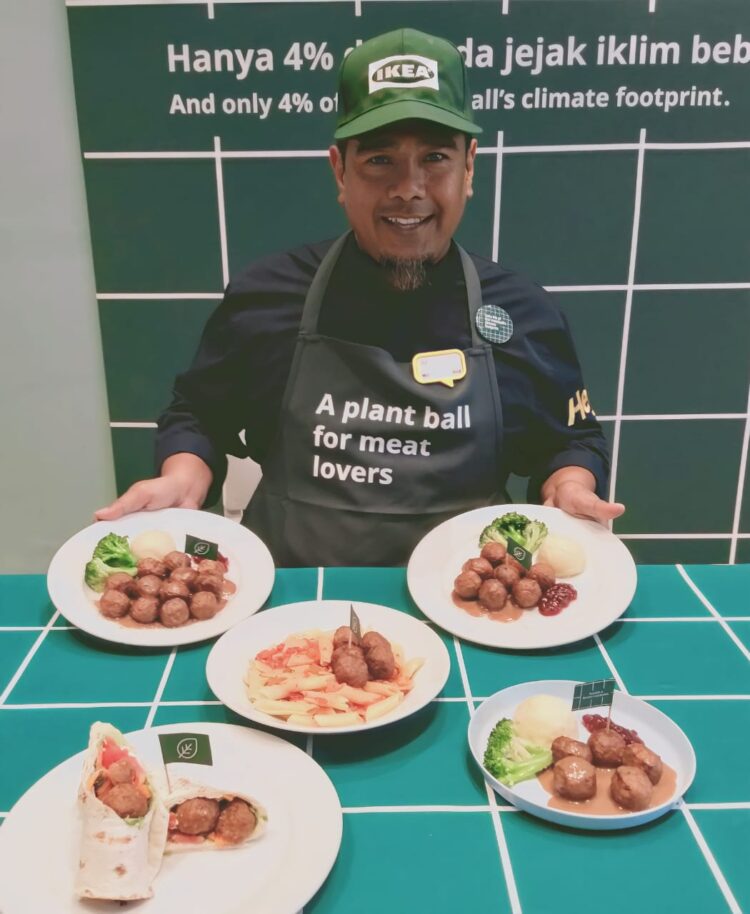 Pelanggan kini boleh nikmati menu baharu Bebola Tumbuhan di IKEA Batu ...