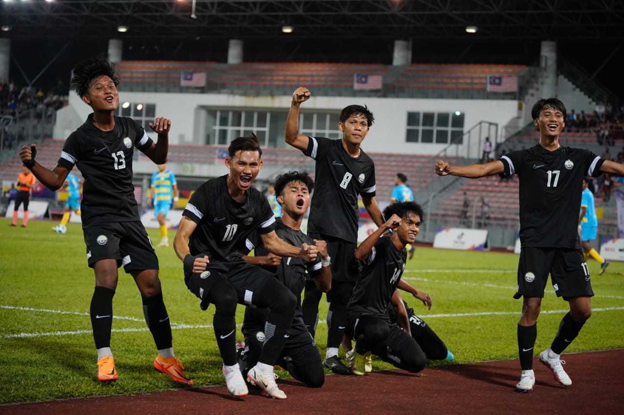 Bola sepak ubat kekecewaan Terengganu