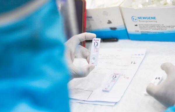 Terapi kurangkan gejala Covid-19 pesakit rendah sistem imun - Utusan ...