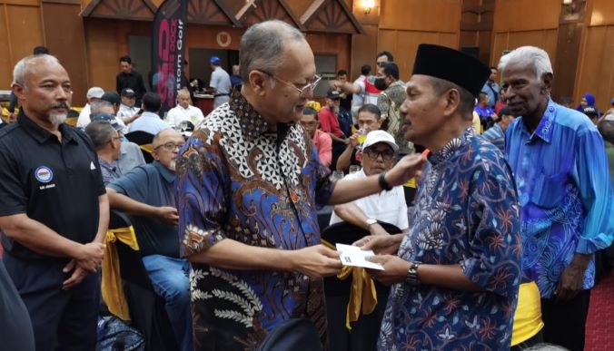 KVRM jayakan golf amal, bantu nasib bekas ahli kor risik