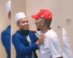 Ebit Lew, Caprice dua hero Malaya bertemu di Gaza - Utusan Malaysia