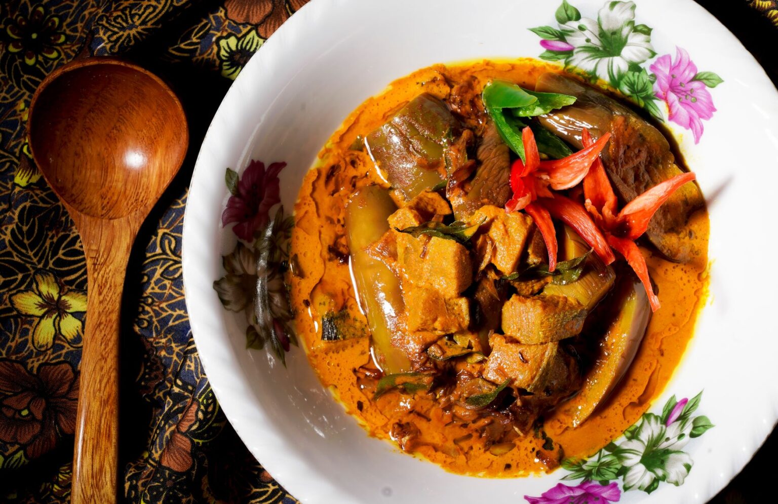 Resipi Sabtu: Gulai talang masin bersama terung tumis darat - Utusan ...