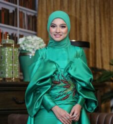 Hawa Rizwana kekok kendali MeleTOP - Utusan Malaysia