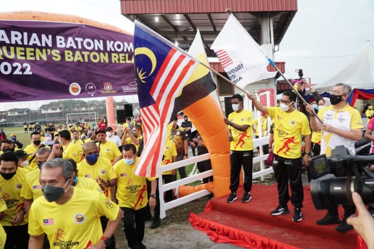 1,000 sertai Larian Baton Komanwel