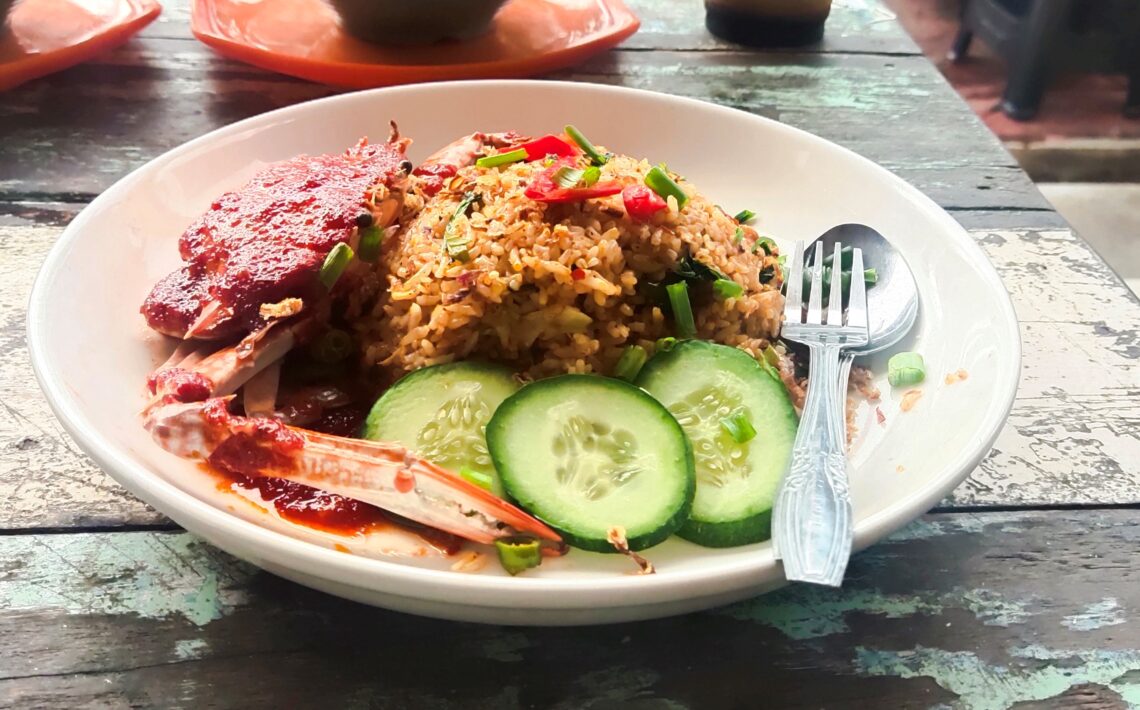 Sarapan ‘klasik’ di tengah bendang - Utusan Malaysia