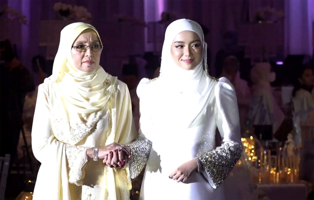 Mira Filzah sah milik Wan Emir - Utusan Malaysia