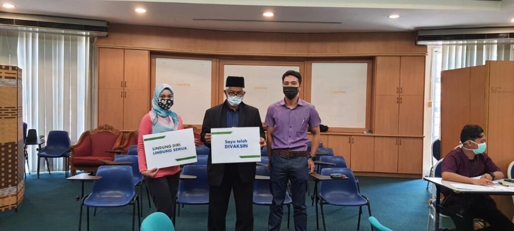 Mufti Melaka selamat terima vaksin - Utusan Malaysia