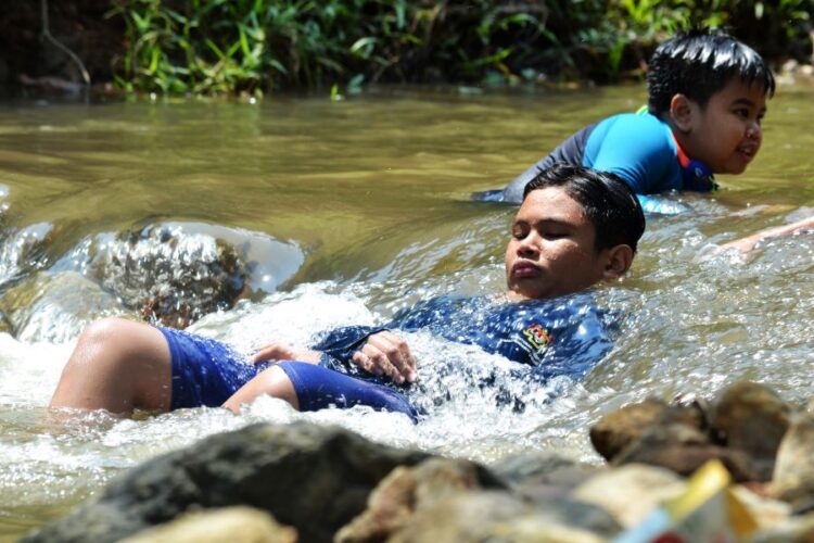 Suhu panas: 12 kawasan dikategori tahap satu