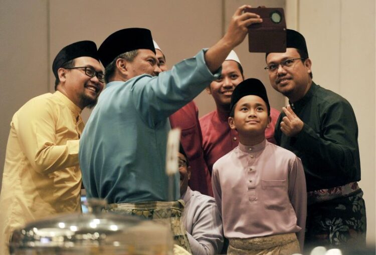 Tersentuh hati dengar alunan bacaan al-Quran Ahmad Azfar