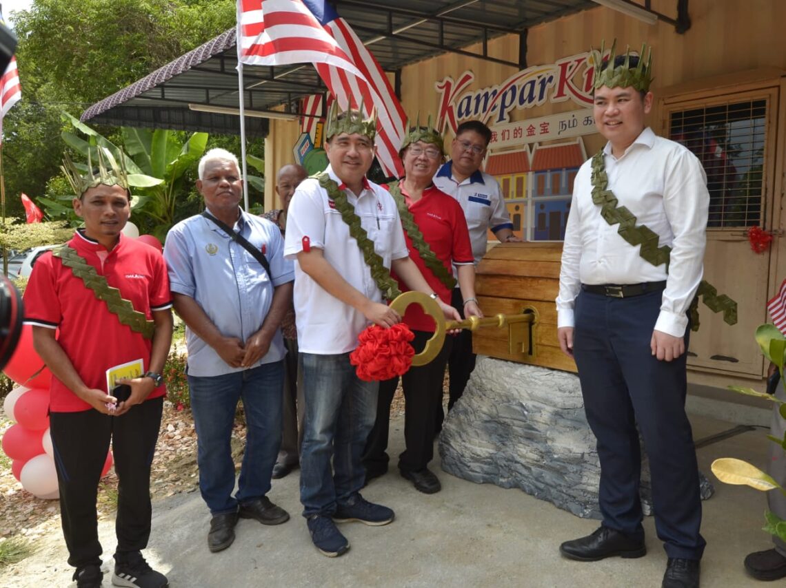 Anthony Loke sahkan DAP tubuh cawangan Parit, diketuai Melayu
