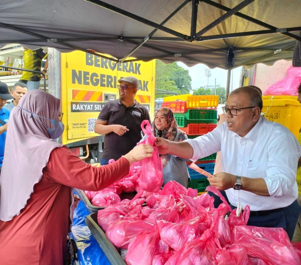 Ayam RM6 seekor, telur gred A RM10 sepapan laris - Utusan Malaysia