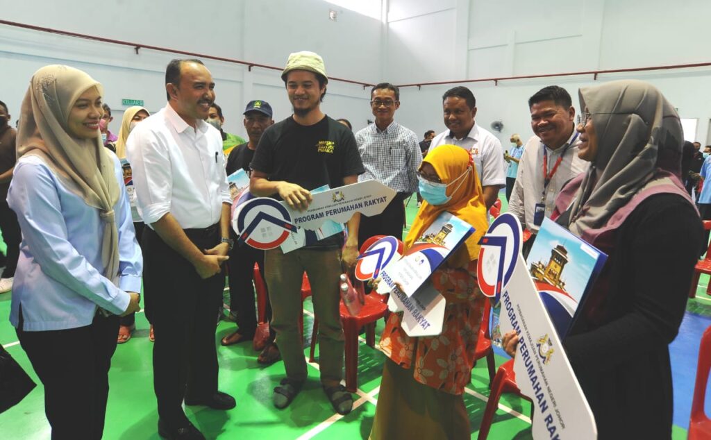 Datuk Addy Kana didenda maksimum RM10,000 - Utusan Malaysia