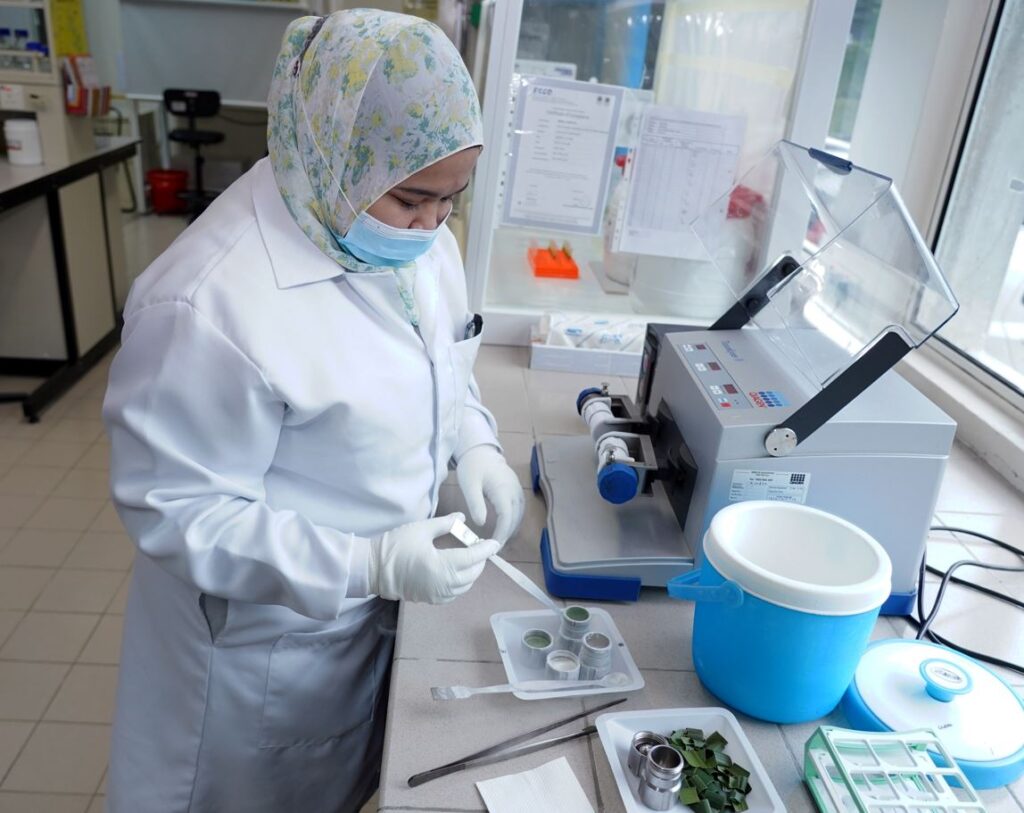 RMK12: Perbelanjaan R&D ditambah - Utusan Malaysia